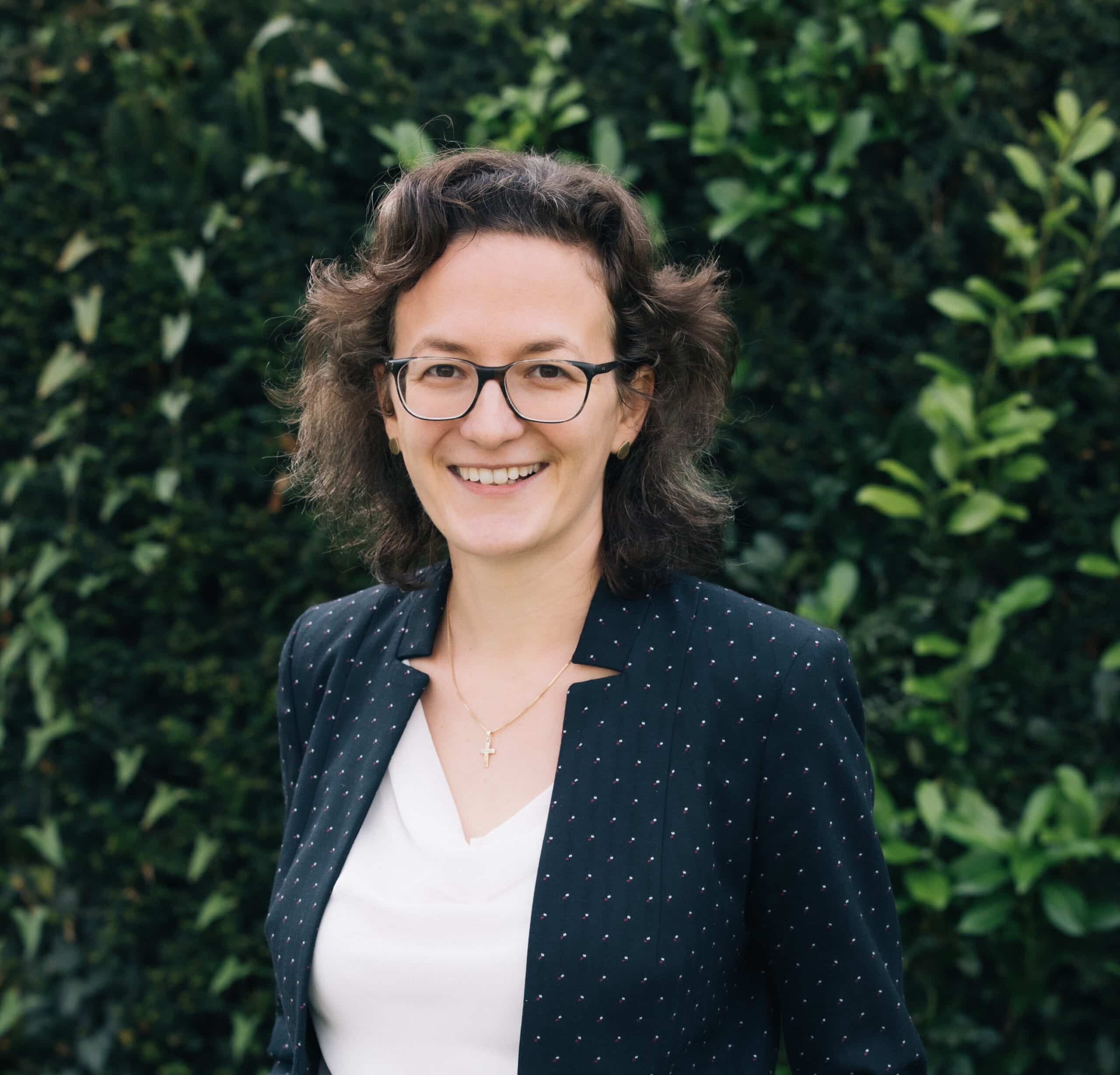 Michaela Quast-Neulinger - V THEO